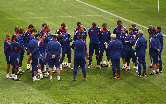 12ET: Federer Struggles In Wimbledon OpenerBuck Showalter To Talk With ...